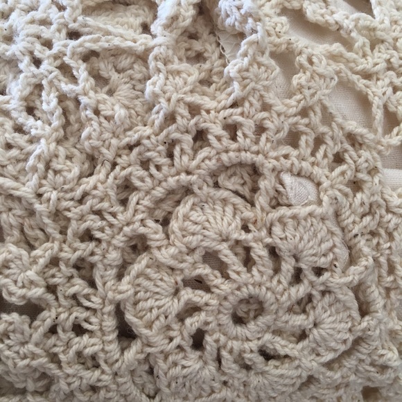 Victorian Heart | Other | Queen Luxury Crochet Rochelle Dust Ruffle ...